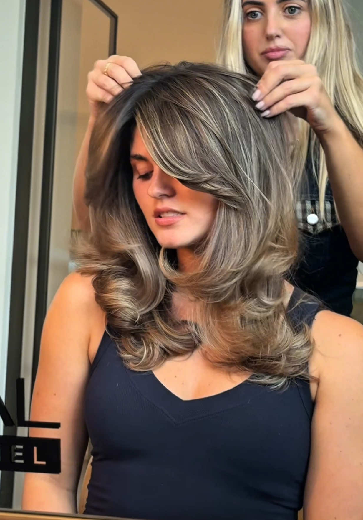 Elle Edwards (@livefitelle) - Urlebird