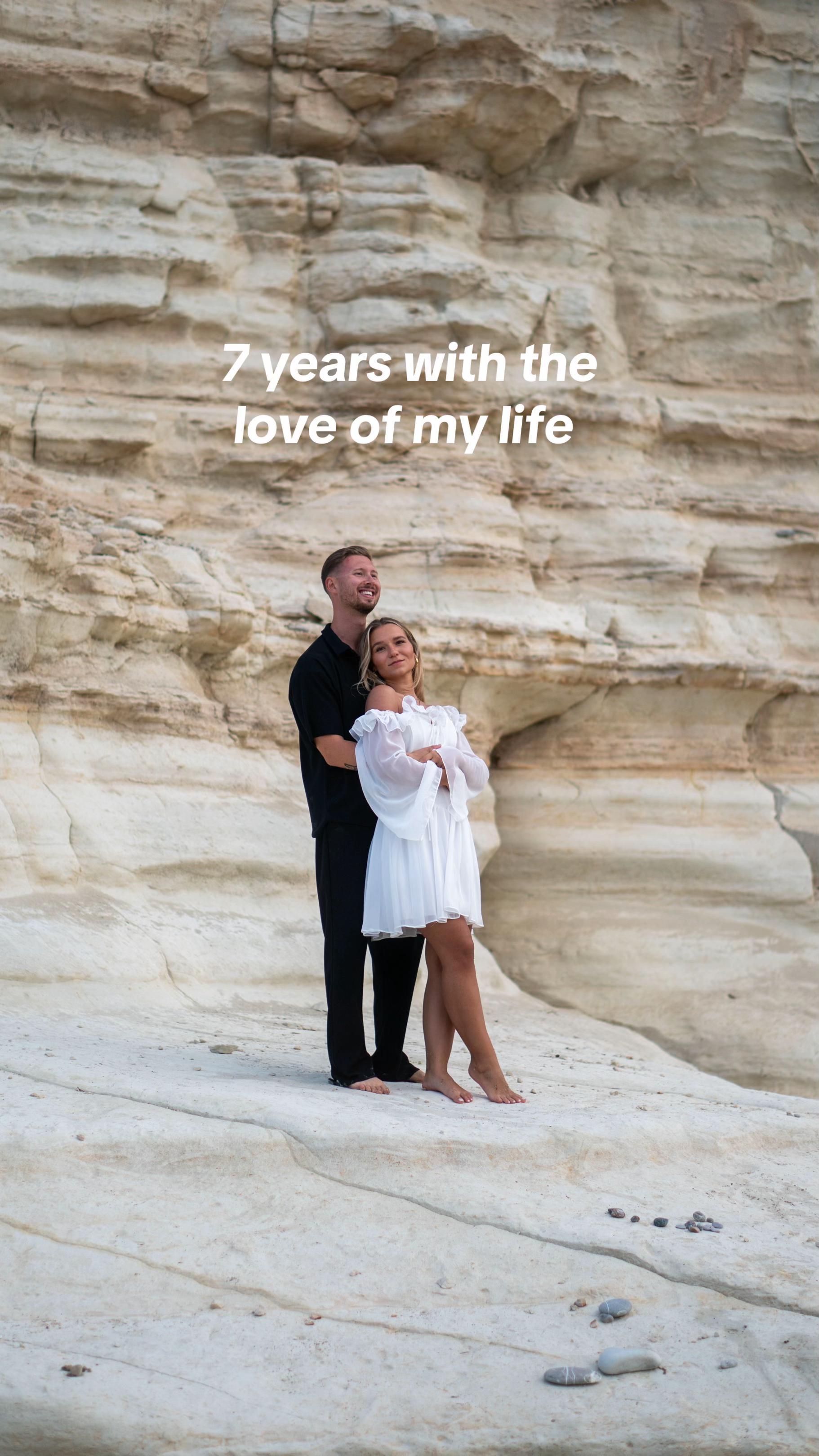 alinaxloves (@alinaxloves) - Urlebird