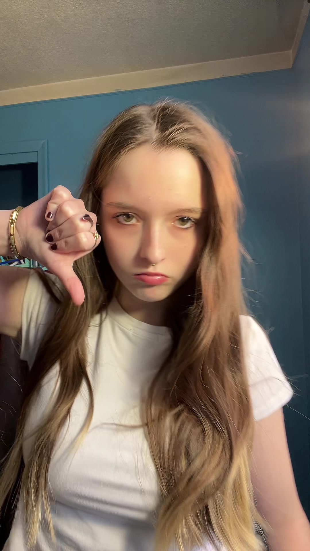 unoangryone (@unoangryone) - Urlebird