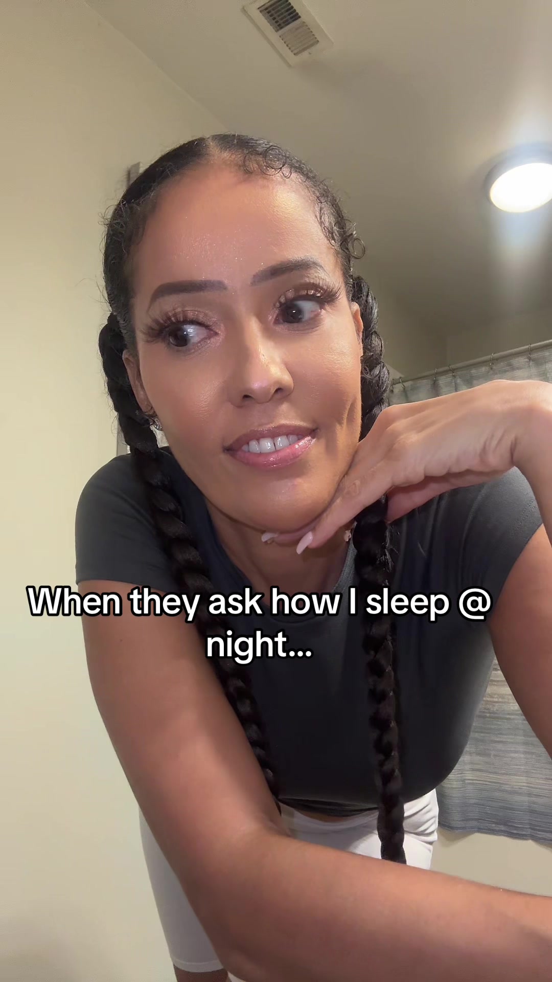 Sexy Red Magic City (@sexyred_magiccity) - Urlebird