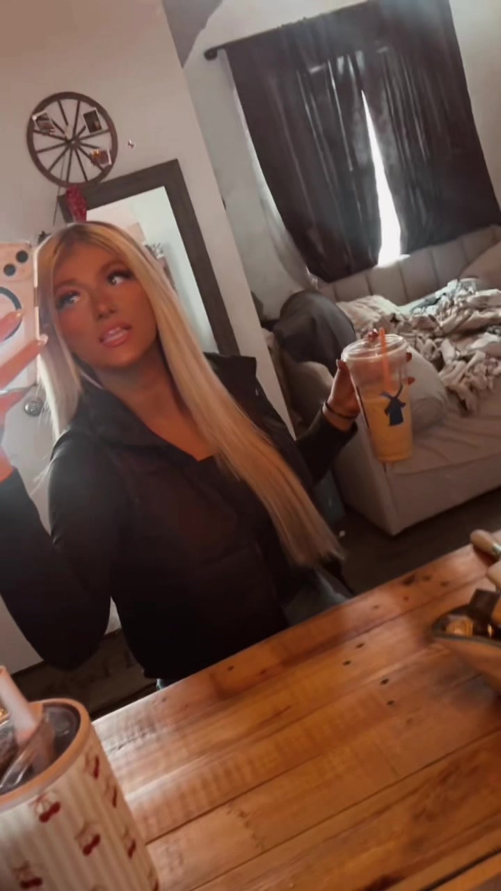 i wanna be saveeeed 😁 #06 #asian | vee liette (@veeliette)