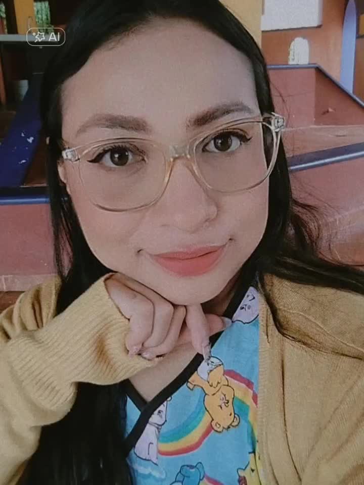 Miss Ary (@miss_ary24) - Urlebird