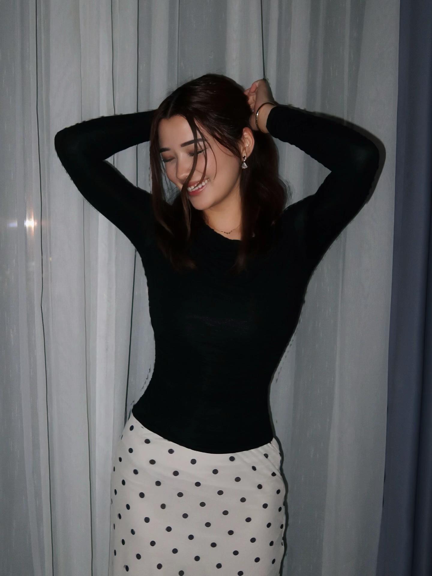 Tina Kitsune 🦊 (@tina.kitsune) - Urlebird