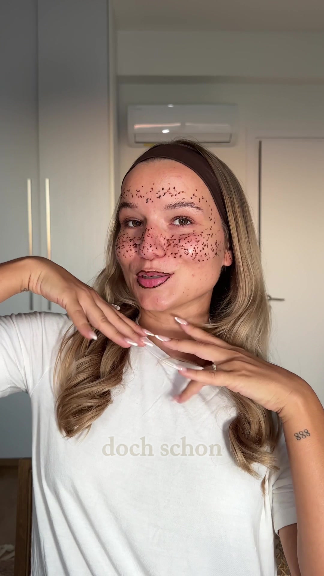 alinaxloves (@alinaxloves) - Urlebird