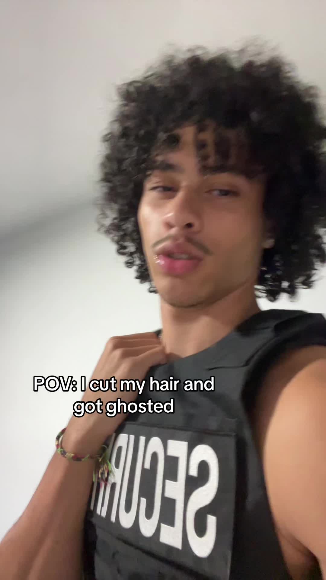 FLOATING ELEMENTS in Canva ☁⛵ | Diana Muñoz | Canva Expert (@dianamunoztv)