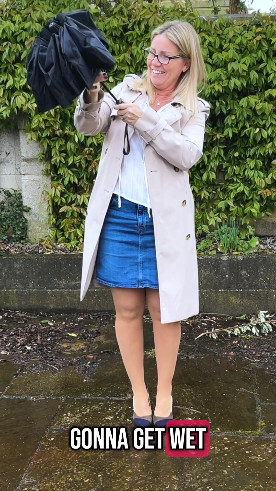 Lucy Masters (@foxygeekgirl) - Urlebird