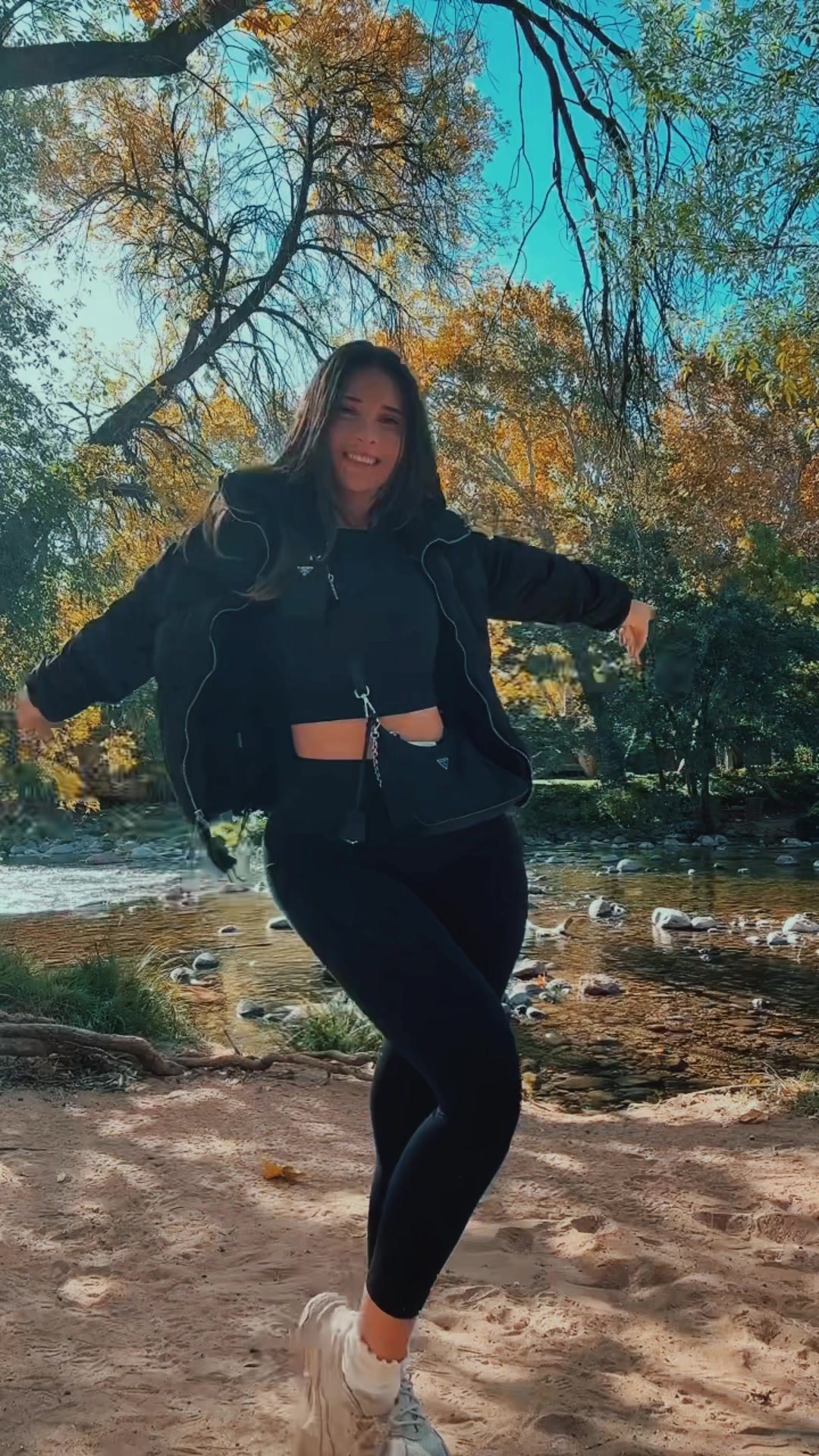 Found a secret place 🧡 i love fall 🧡 | sunny ray (@cyberkitty.xo)