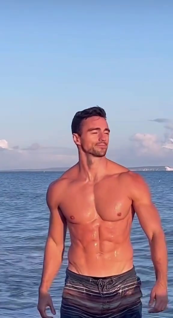 Mister Universe LATVIA 🇱🇻 Charles | Mister Universe (@themisteruniverse)