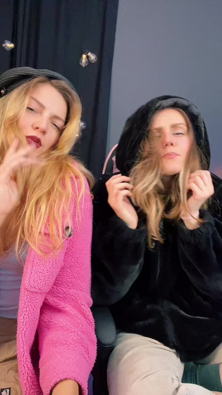 Michelle Moon Sugar (@michellemoonsugar) - Urlebird