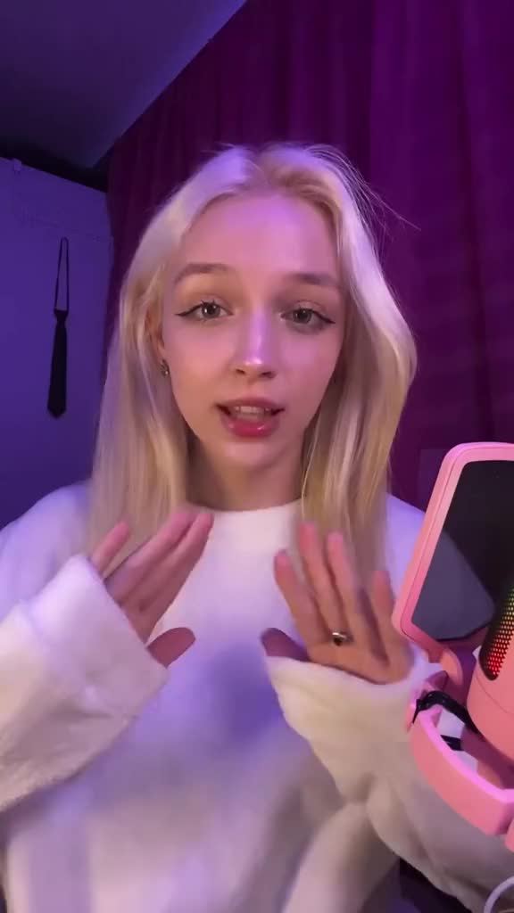 anutka_asmr (@anutka_asmr_) - Urlebird