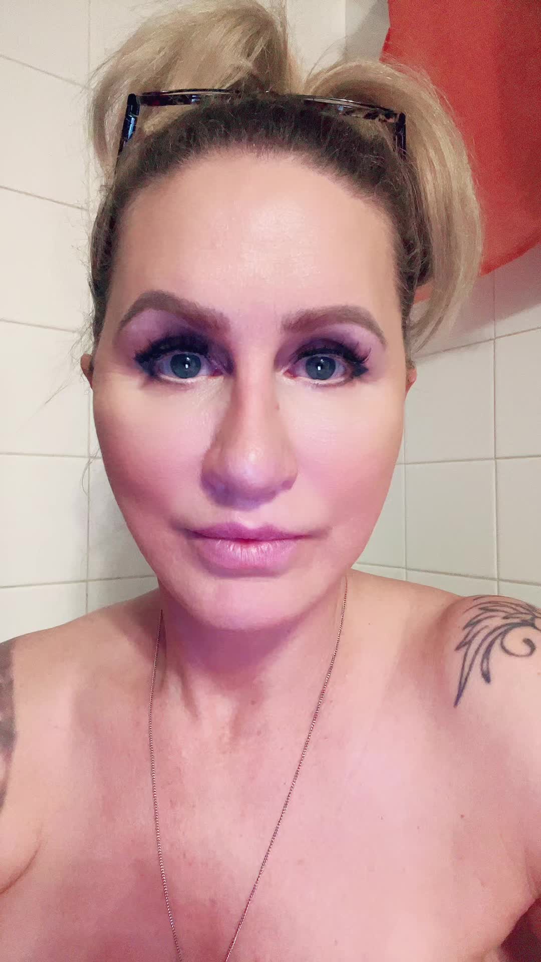 Ryan Conner Official (@ryanconner69) - Urlebird