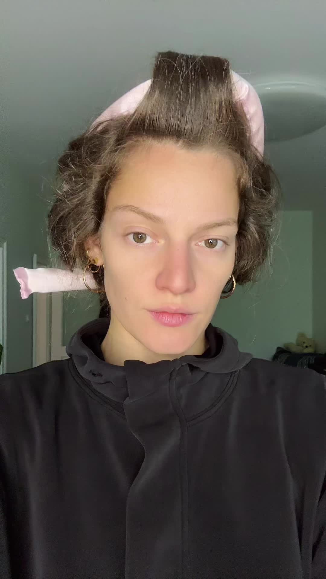 Michelle Moon Sugar (@michellemoonsugar) - Urlebird