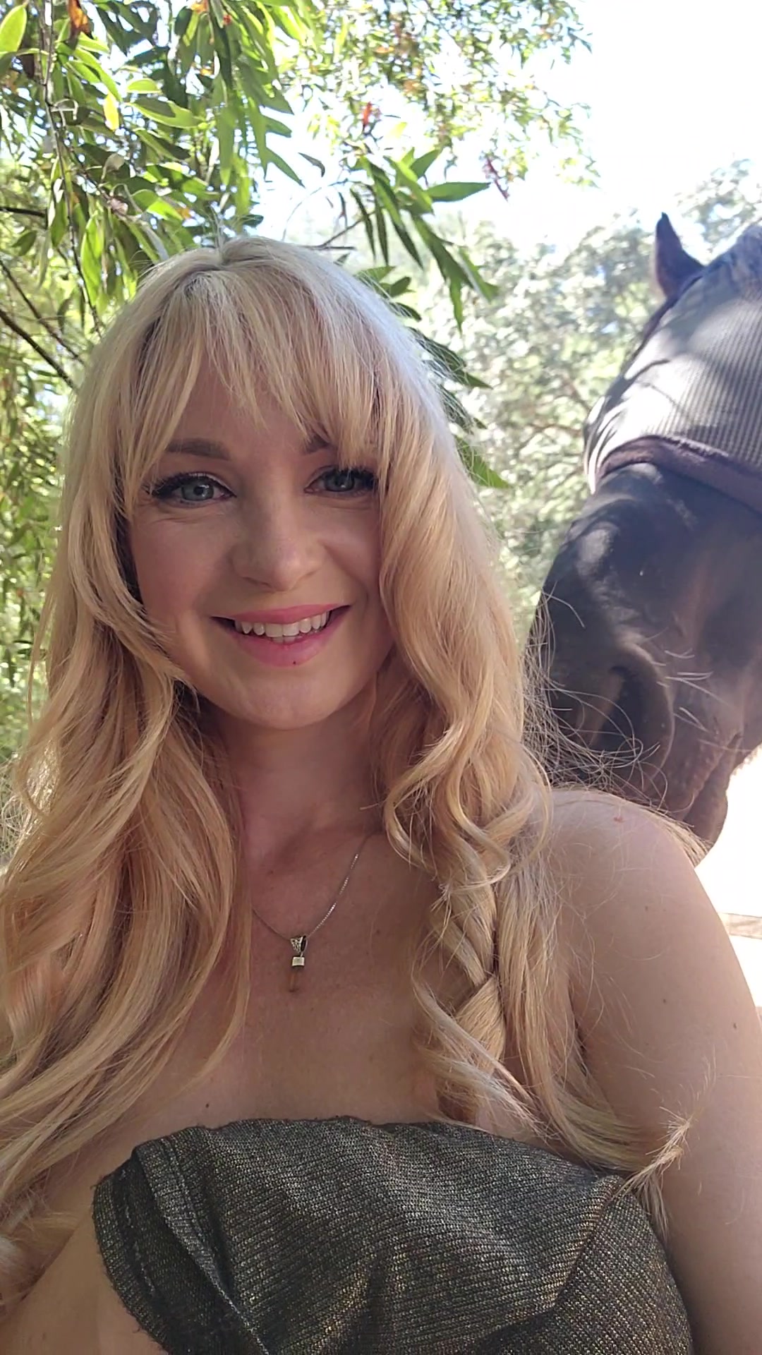 Dainty Rascal (@dainty.rascal.dancer) - Urlebird