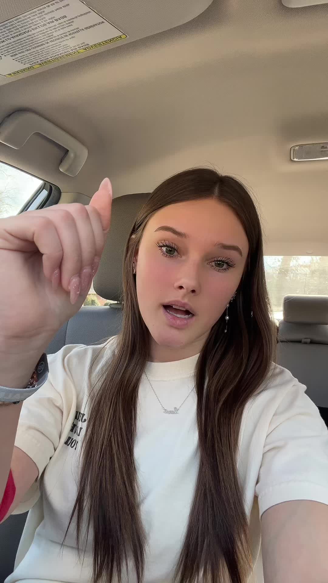 Cheyenne Ewing Stokes (@cheyenne.ewing) - Urlebird