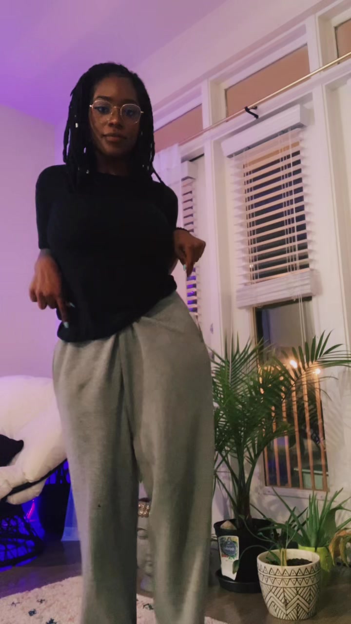 Thee Lady Siren (@theeladysiren1) - Urlebird