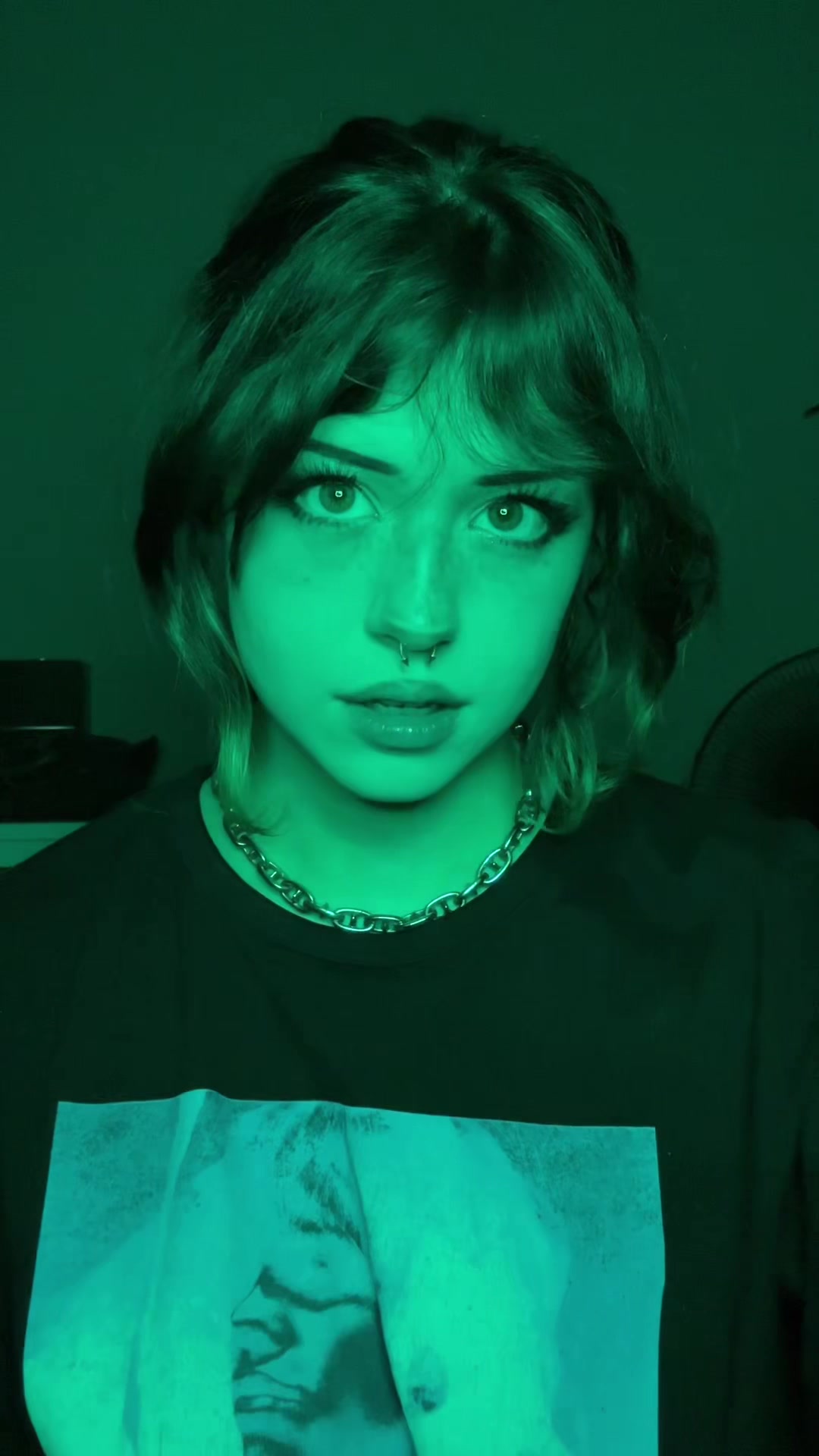 hannah owo (@itshannahowo) - Urlebird