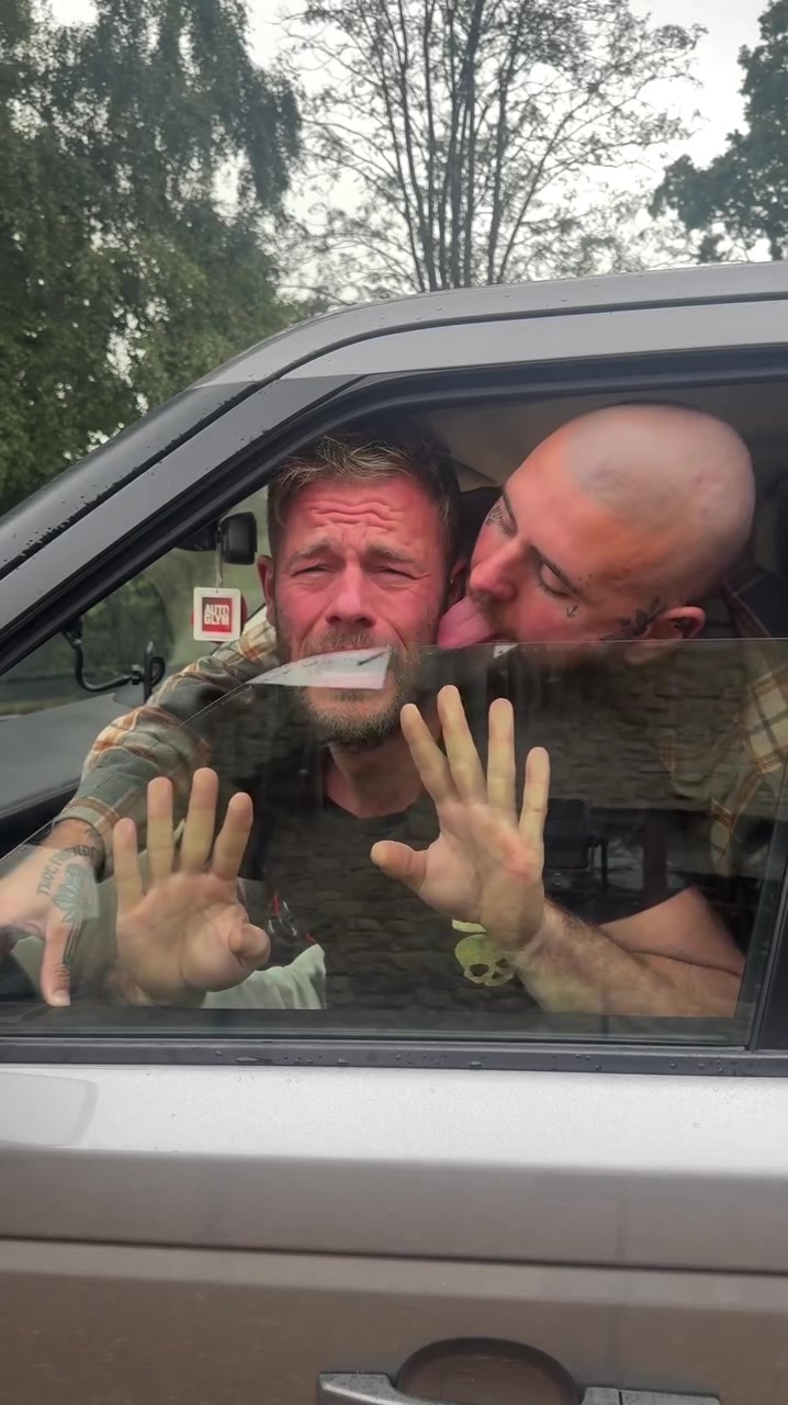 Dcbrne (@dcbrne3) - Urlebird