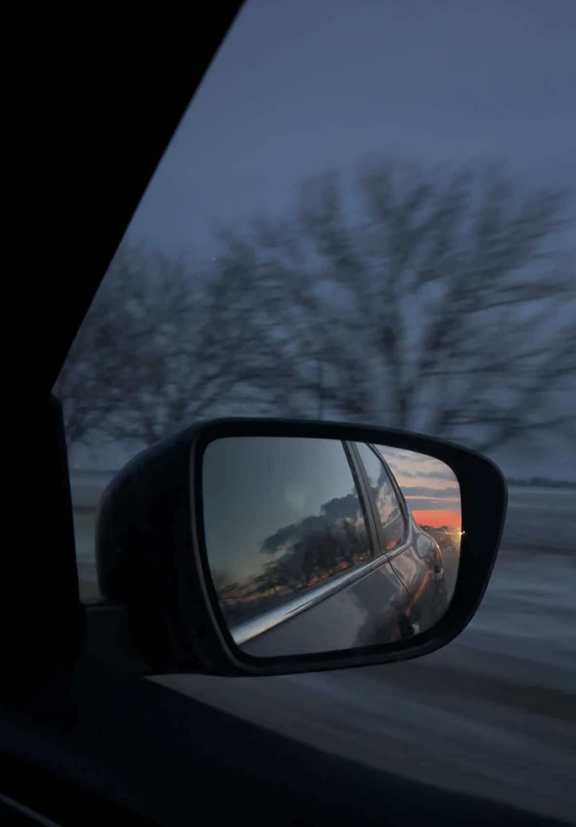 Marya (@maria_lefter) - Urlebird