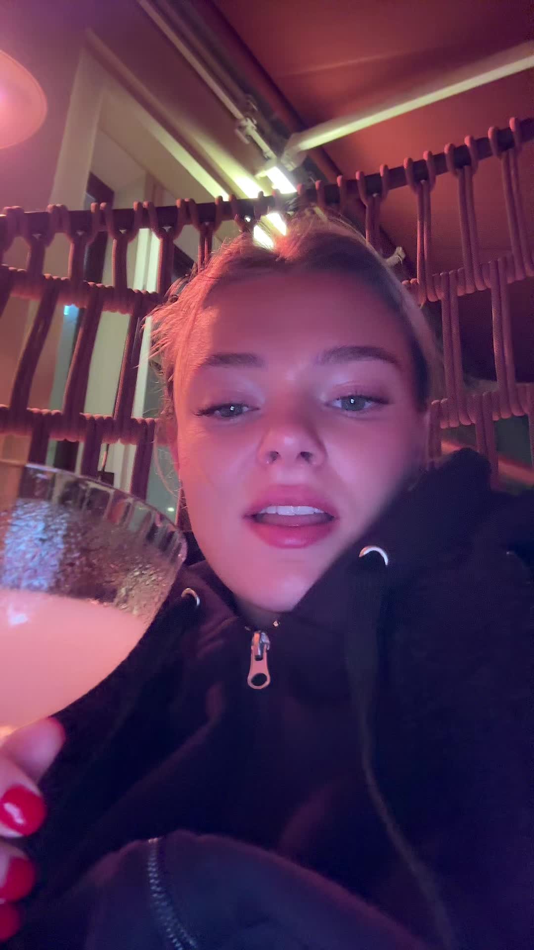 Katelynx (@the.realkatelynx) - Urlebird