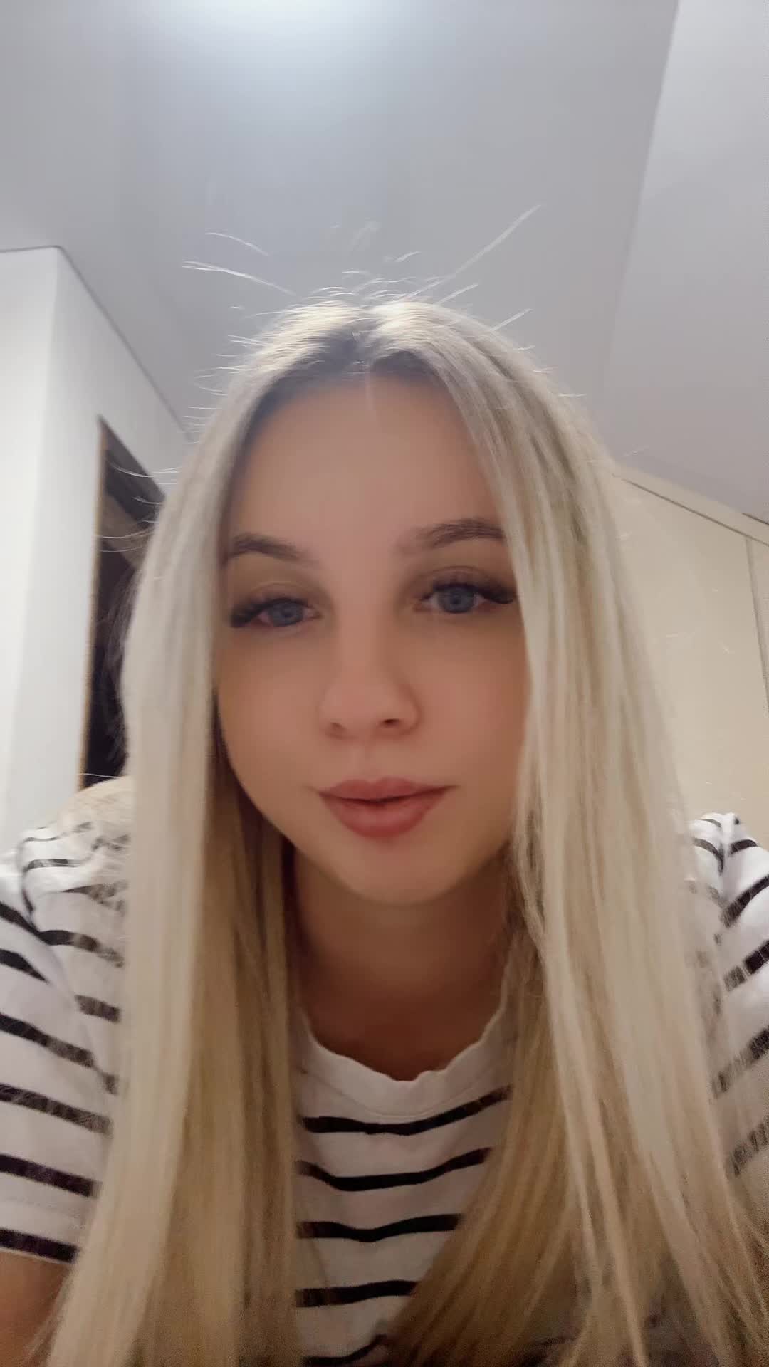 Aleksandra👼🏻 (@ss.aleksandra._) - Urlebird