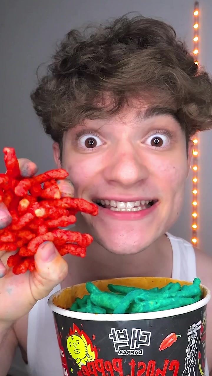 Extreme Giant Spicy Ghost Ramen Mix! 🥵 | Spizee (@spizee.goat)