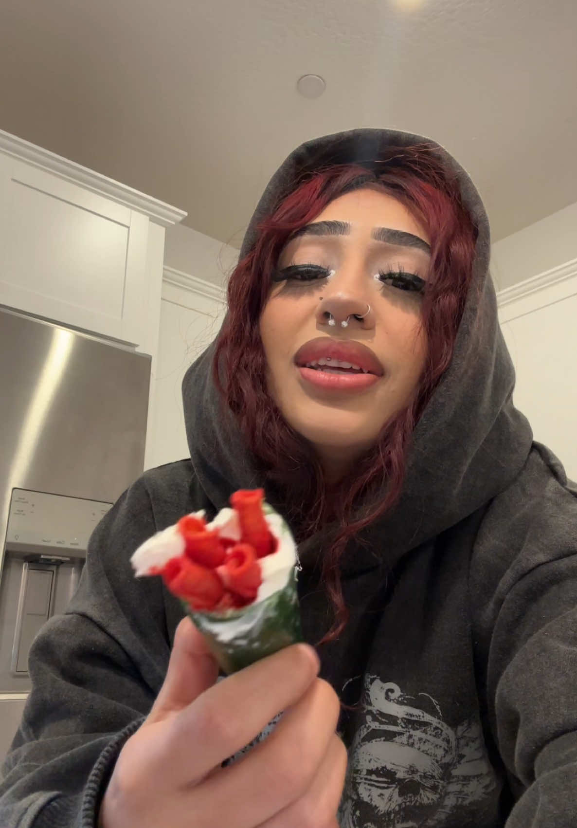 Lilyy (@badbishlily) - Urlebird