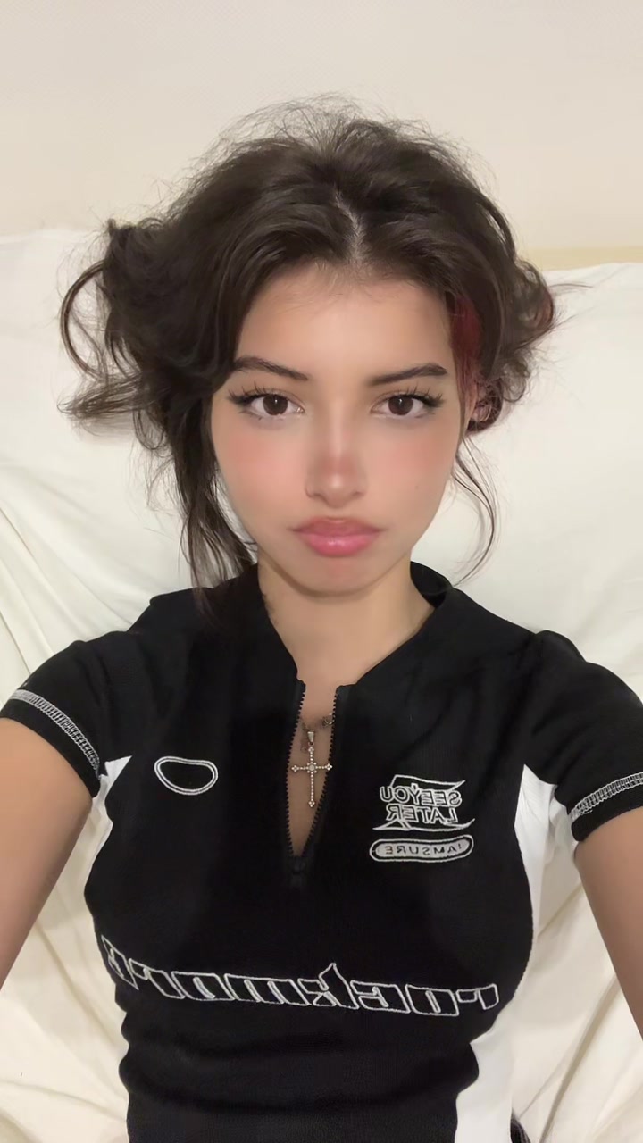 nymメ (@sanymaa) - Urlebird