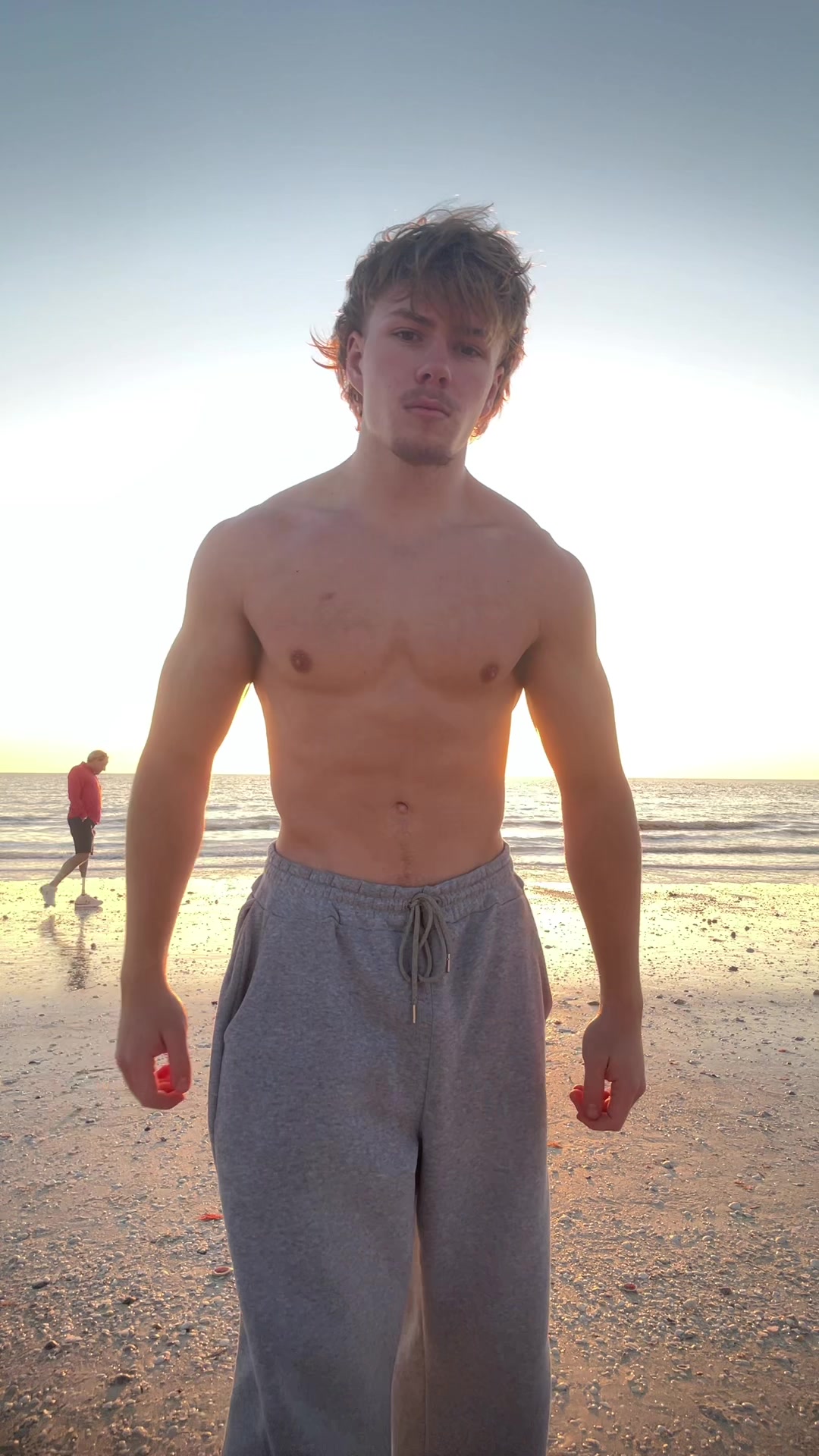 Luke_V3 (@luuke_v3) - Urlebird