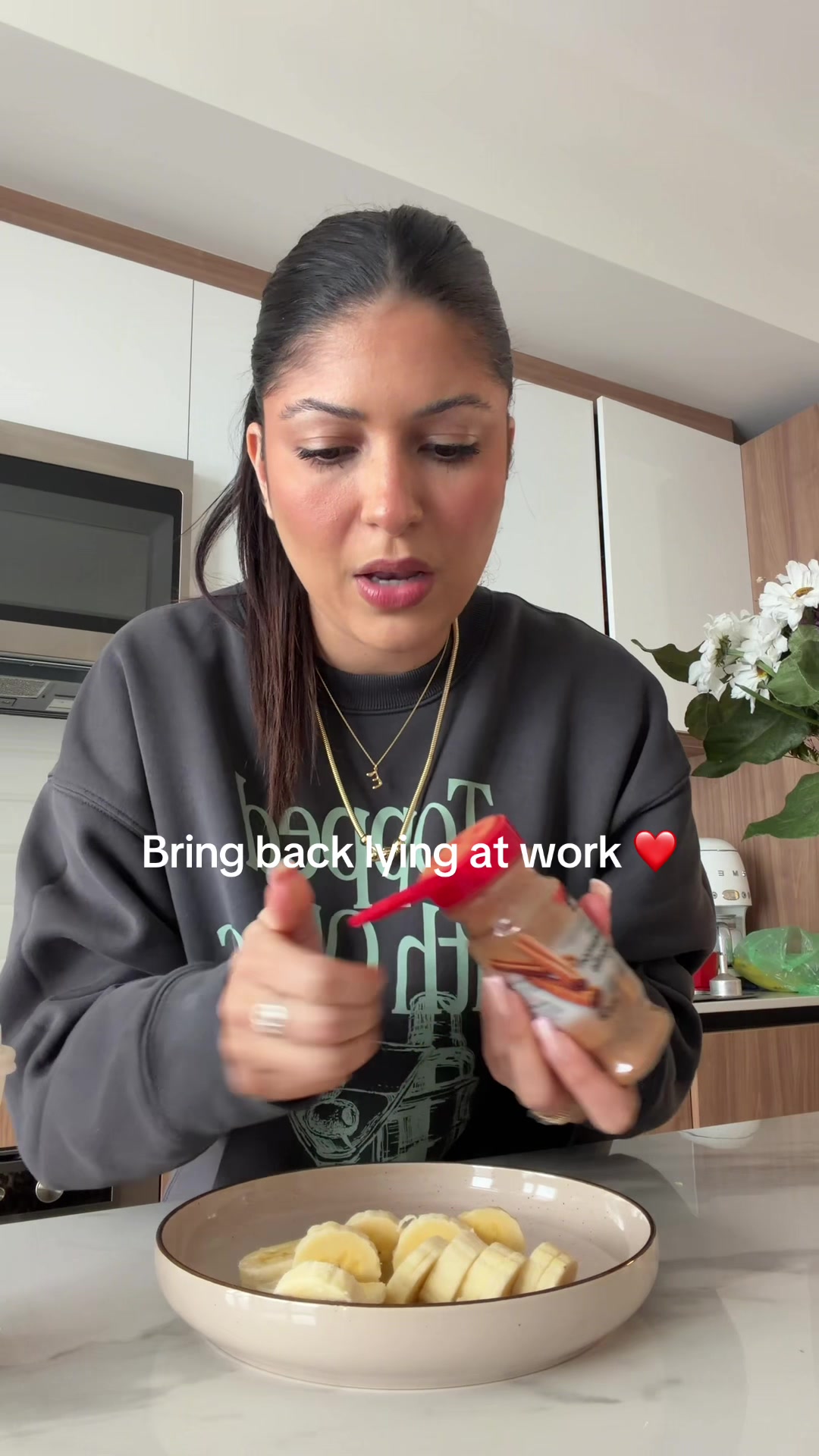 Emily The Recruiter (@emily.the.recruiter) - Urlebird