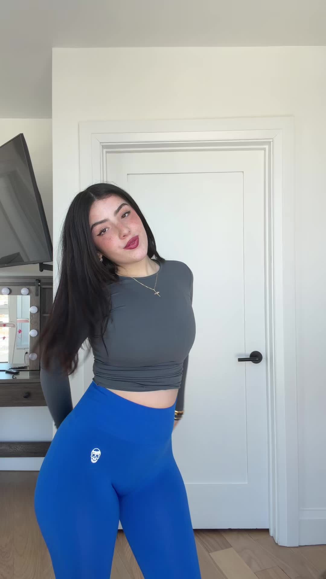 mya (@myamercxo) - Urlebird