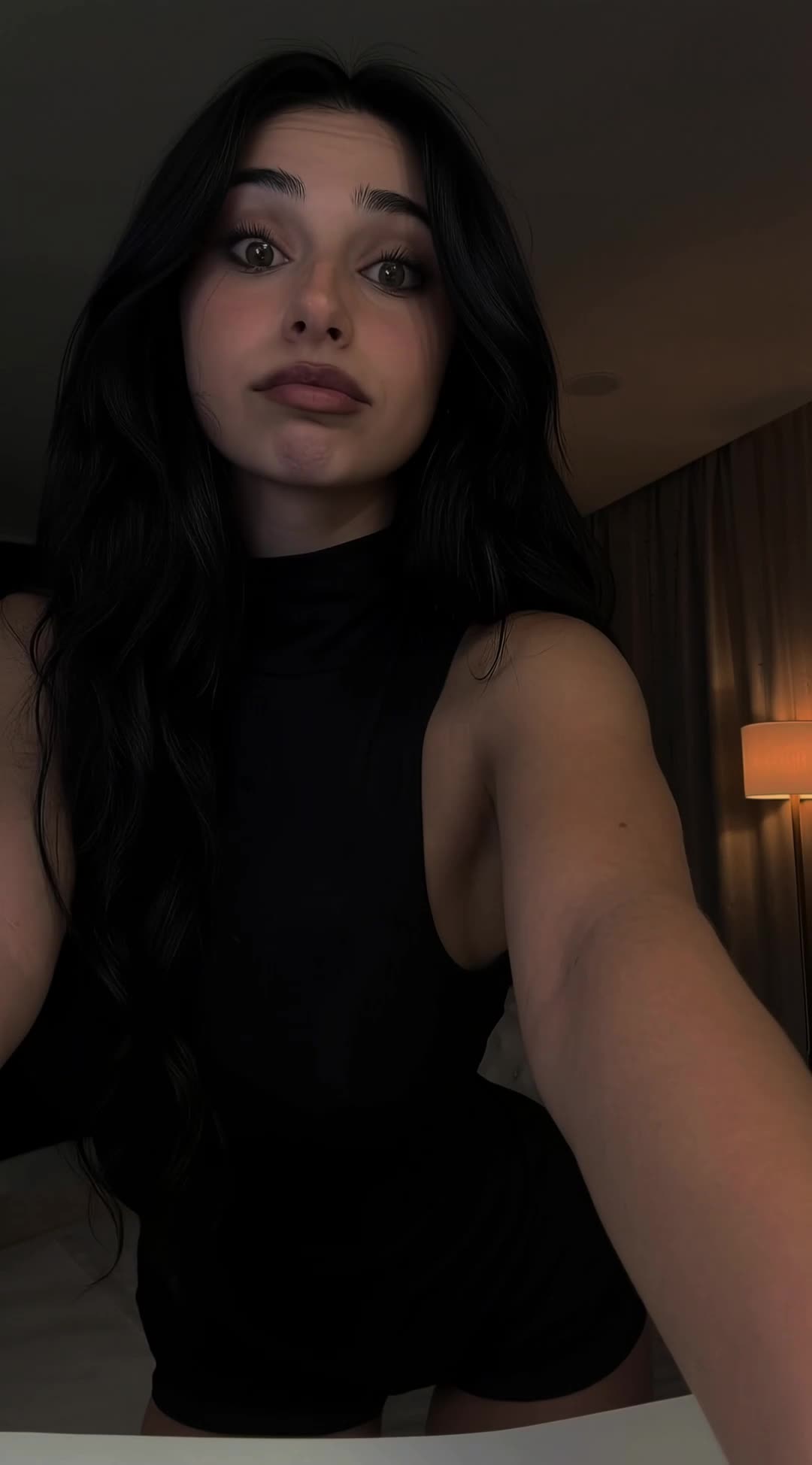Natalie Vox 🖤 (@gothgirlnatalie) - Urlebird