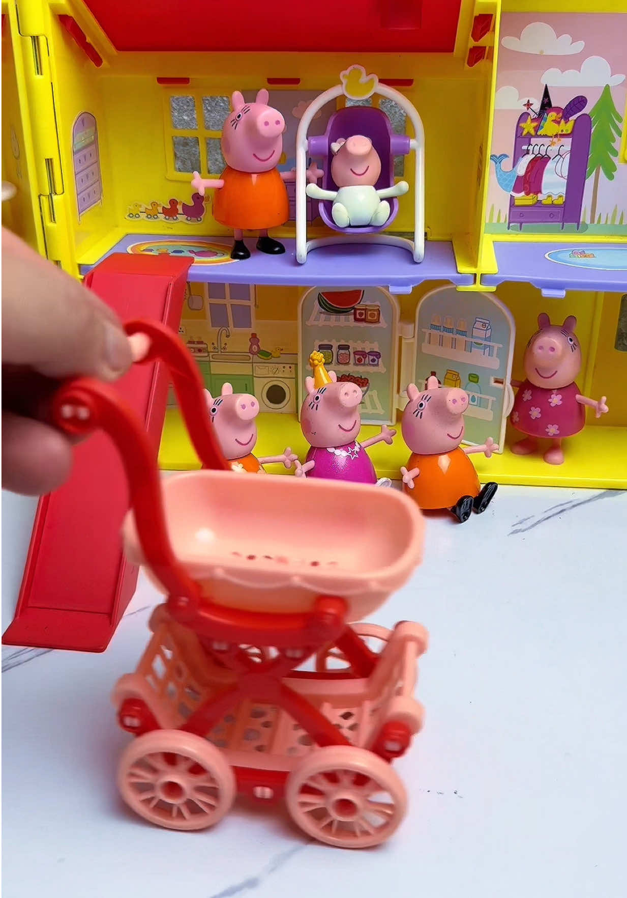 Peppa Pig Picks Up Mummy Pig Toys ASMR | Nguyễn Ngọc Trọng (@nnt.love.asmr)