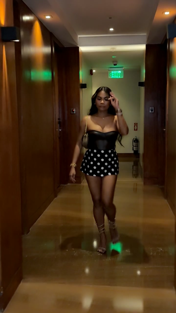 Morena Mitch (@morenamitch10) - Urlebird