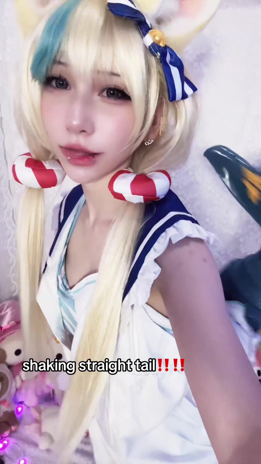 fenfei (@feiirain) - Urlebird
