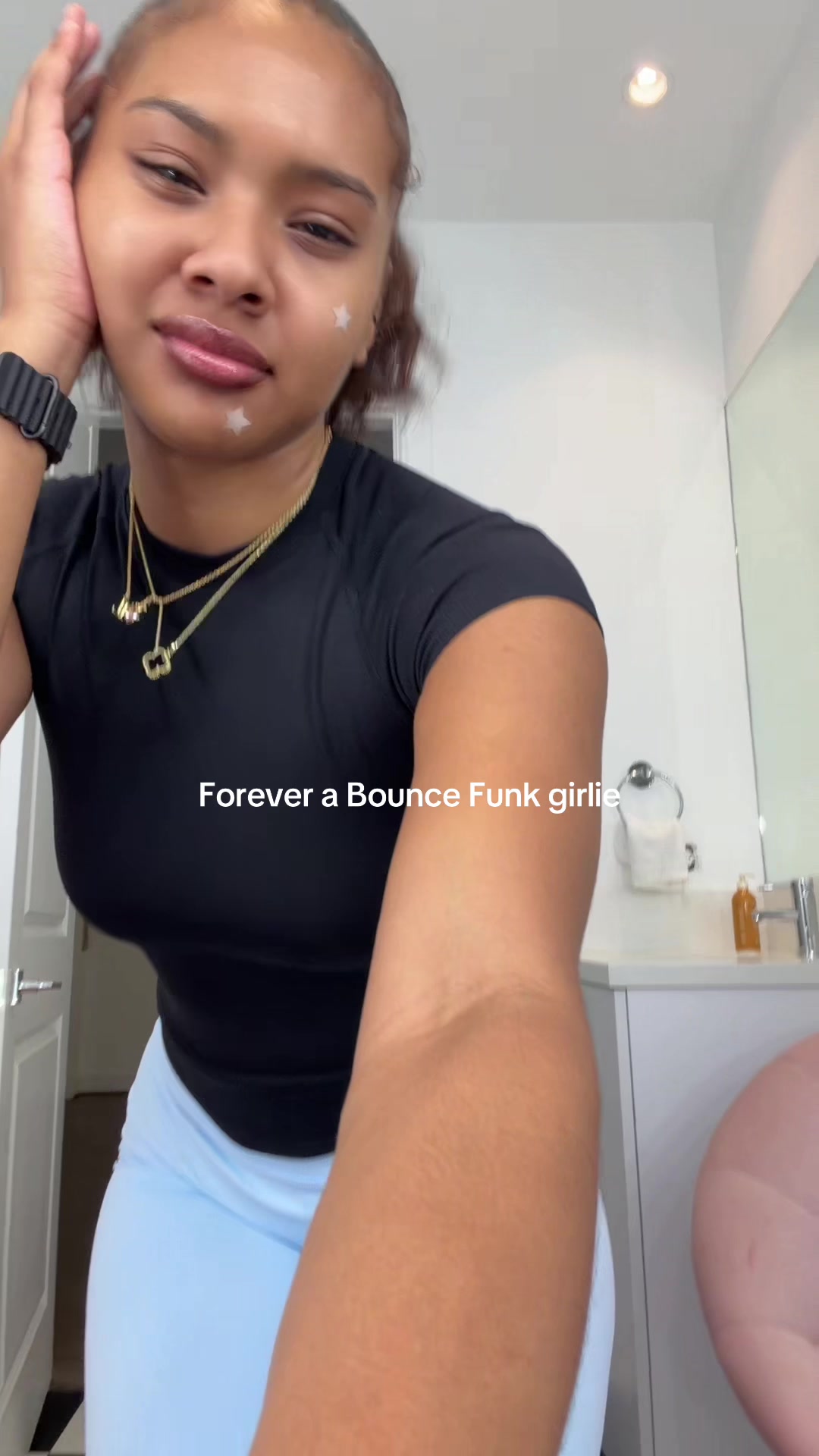 miss.aylathegoddess (@miss.aylathegoddess) - Urlebird