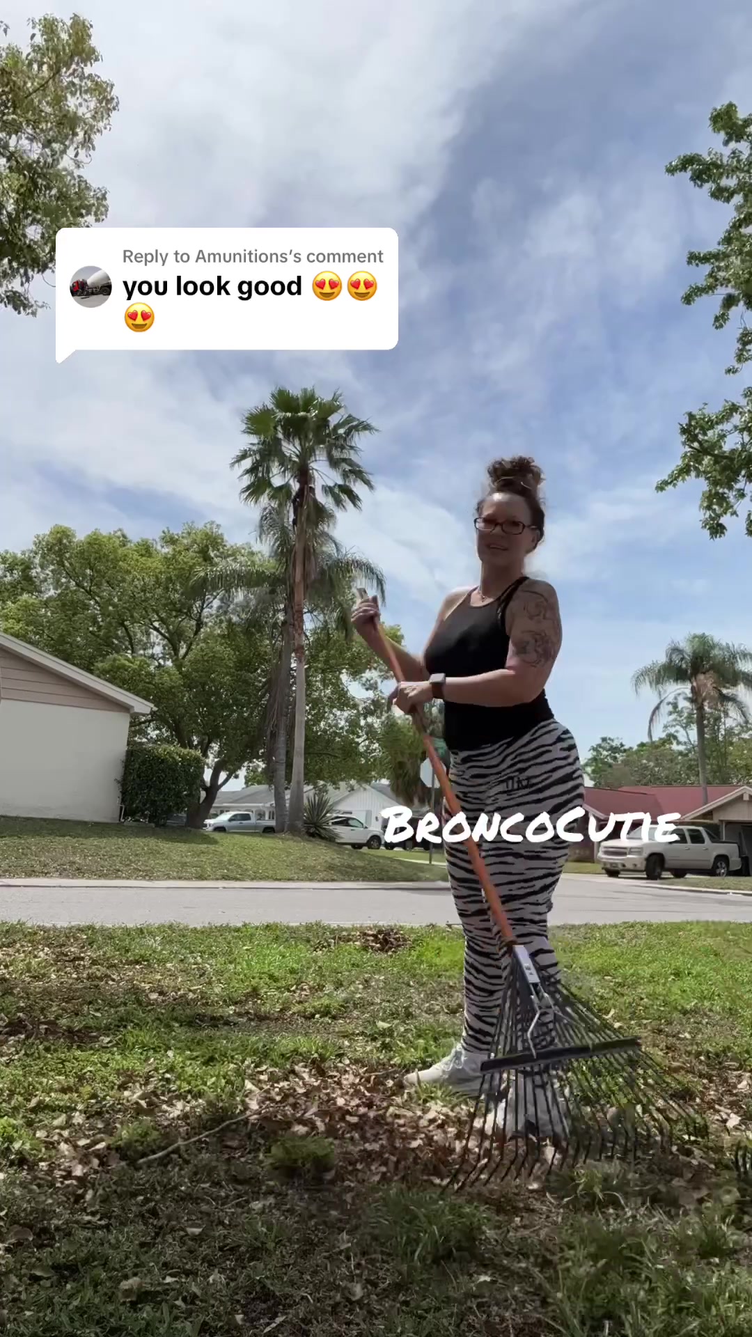 Broncocutie (@broncocutie) - Urlebird
