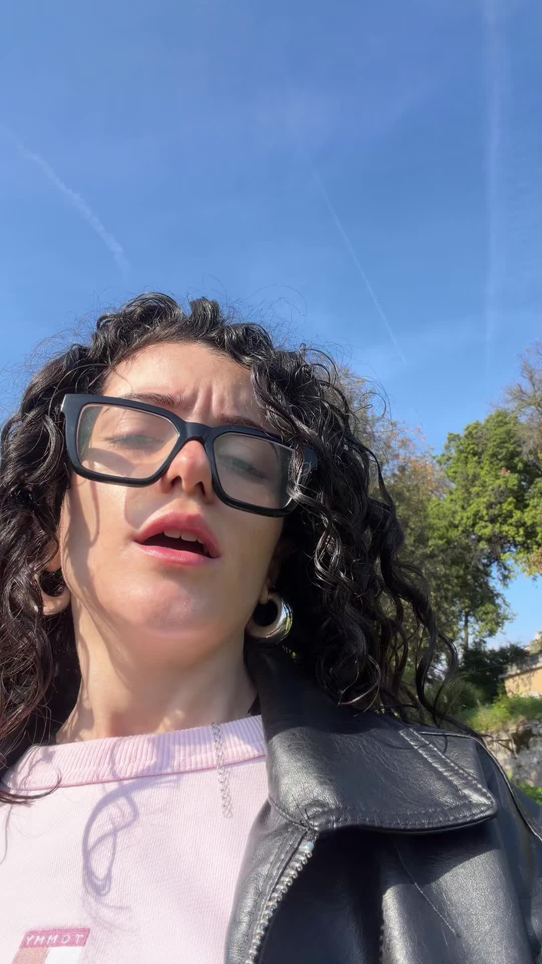 Claudia Surace (@surace.claudia) - Urlebird