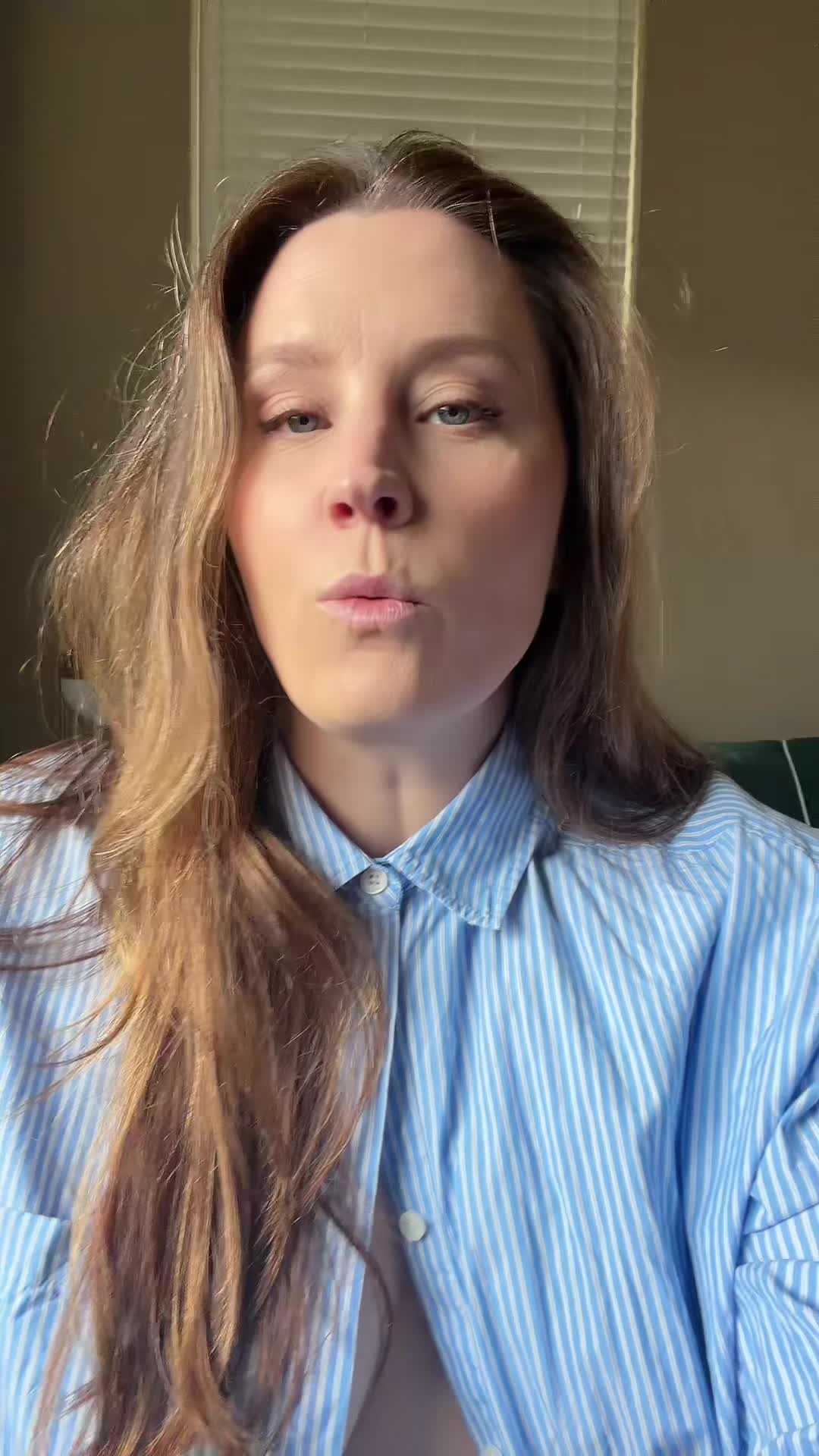 Erin Kittens (@erinkittens) - Urlebird