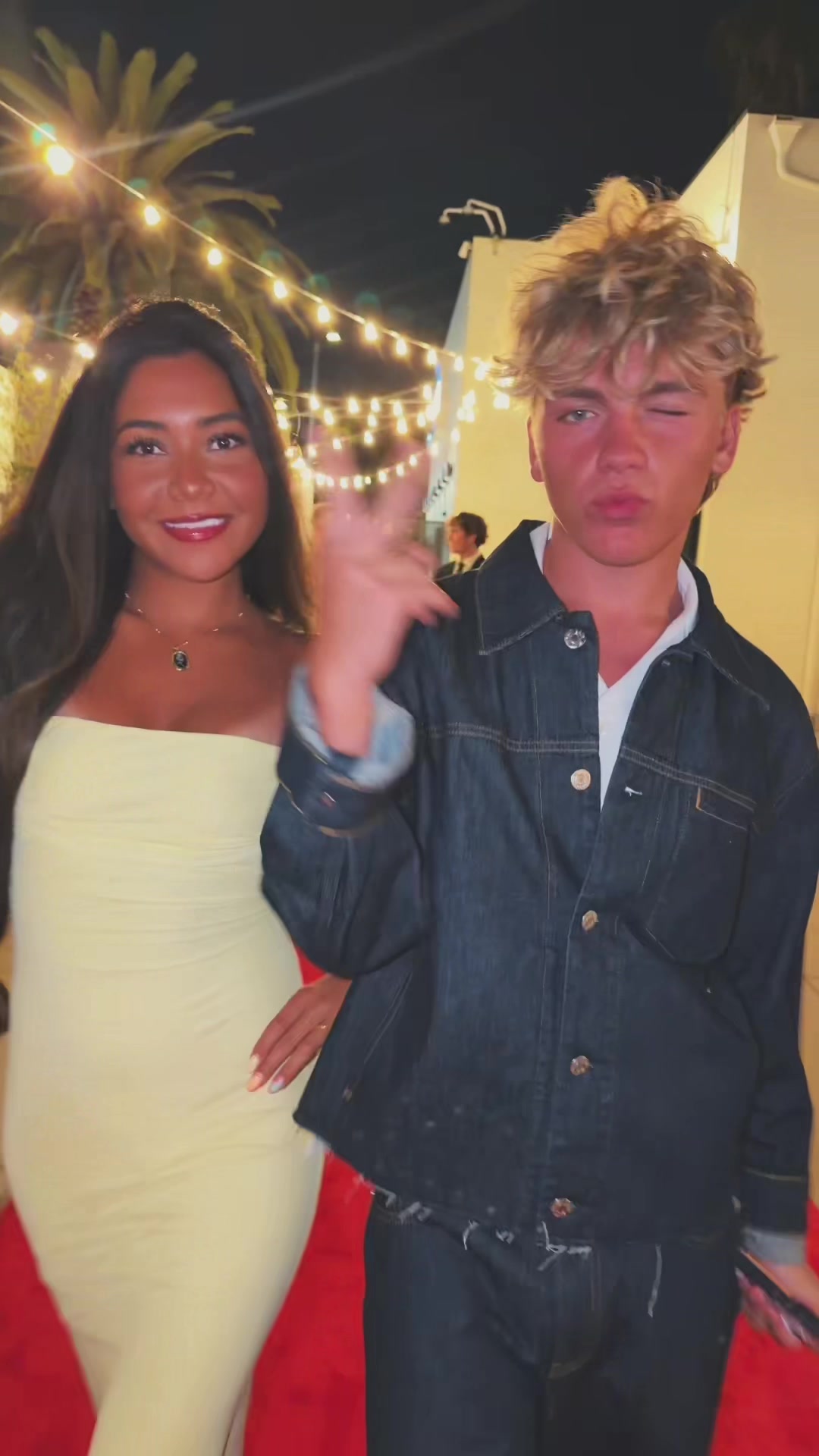nay:) (@nayvee_nelson0) - Urlebird