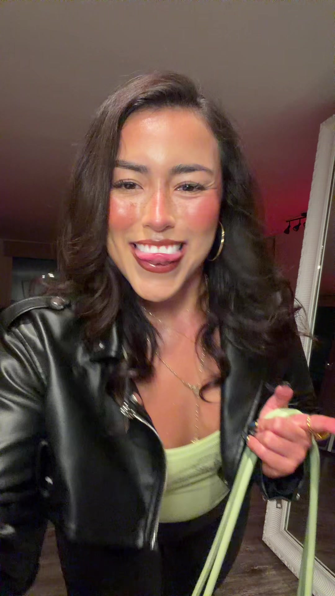 Cathycakess (@cathycakesss) - Urlebird