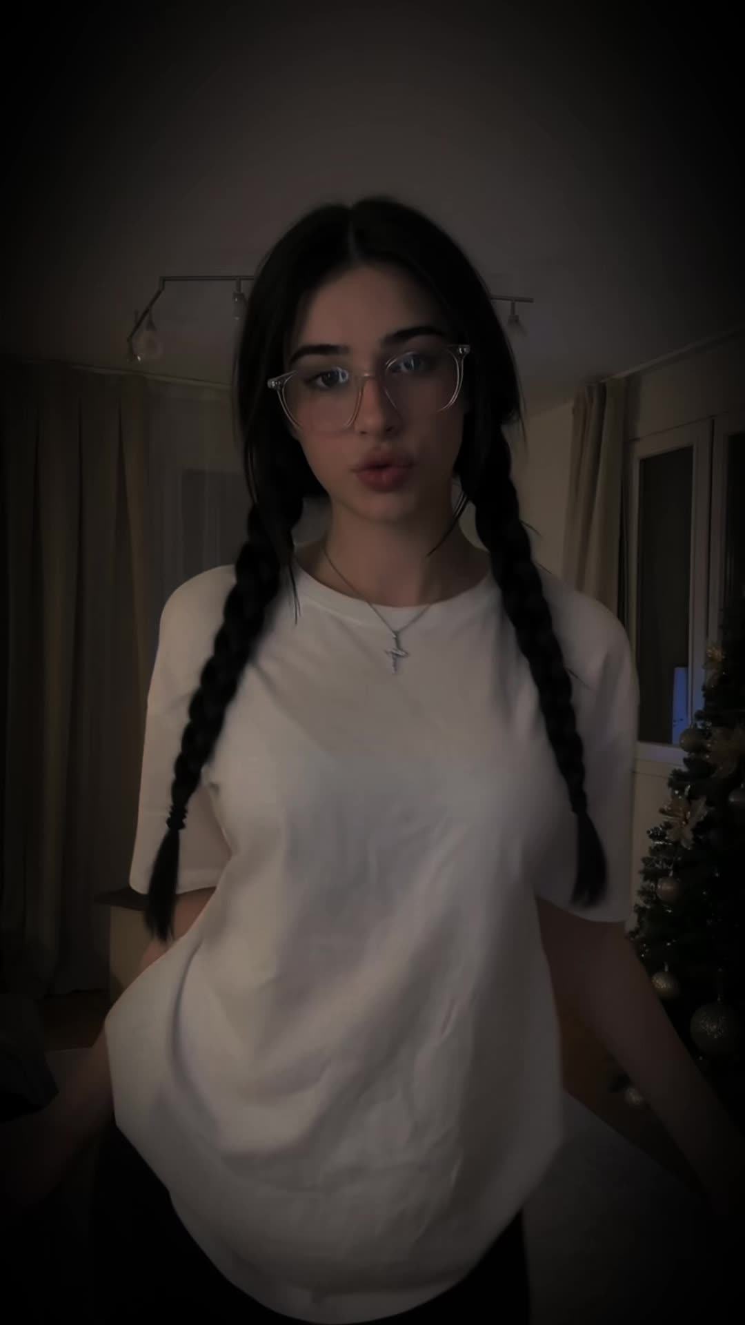 Natalie Vox 🖤 (@gothgirlnatalie) - Urlebird