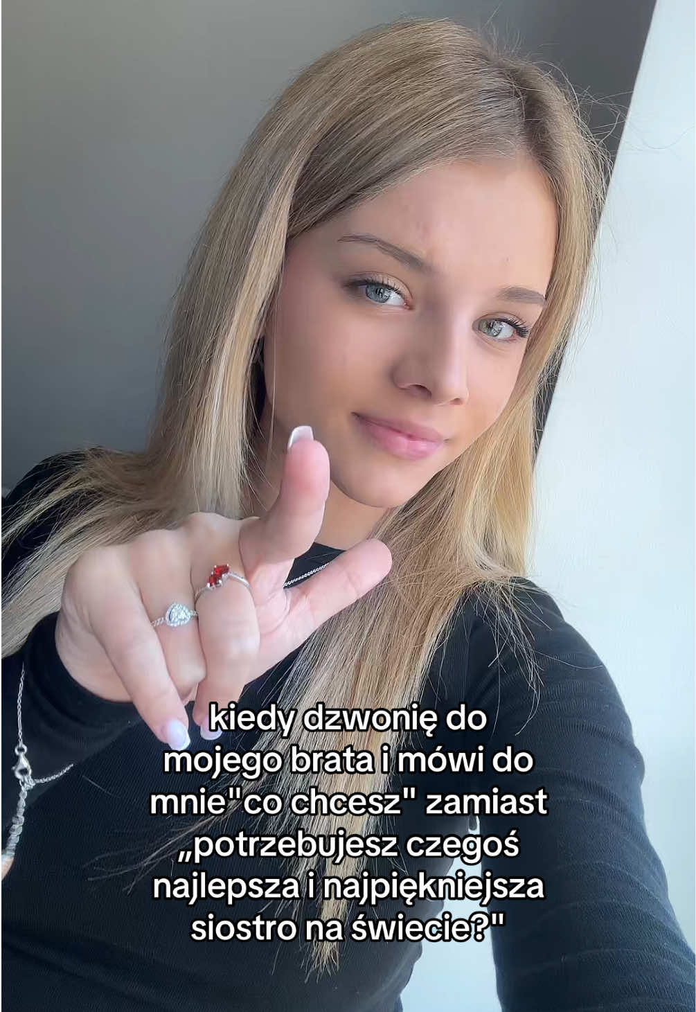 𝑨𝒎𝒆𝒍𝒌𝒂 💗 (@amelia_wanowska) - Urlebird