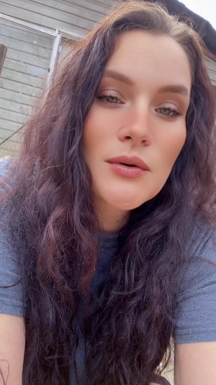 LEE😘😝 (@lee778696) - Urlebird