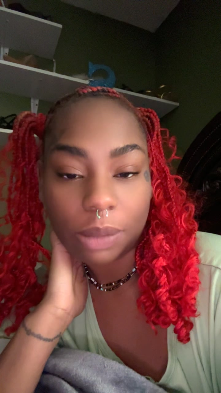 Shawnna Jonnell (@shawnnajonnell) - Urlebird