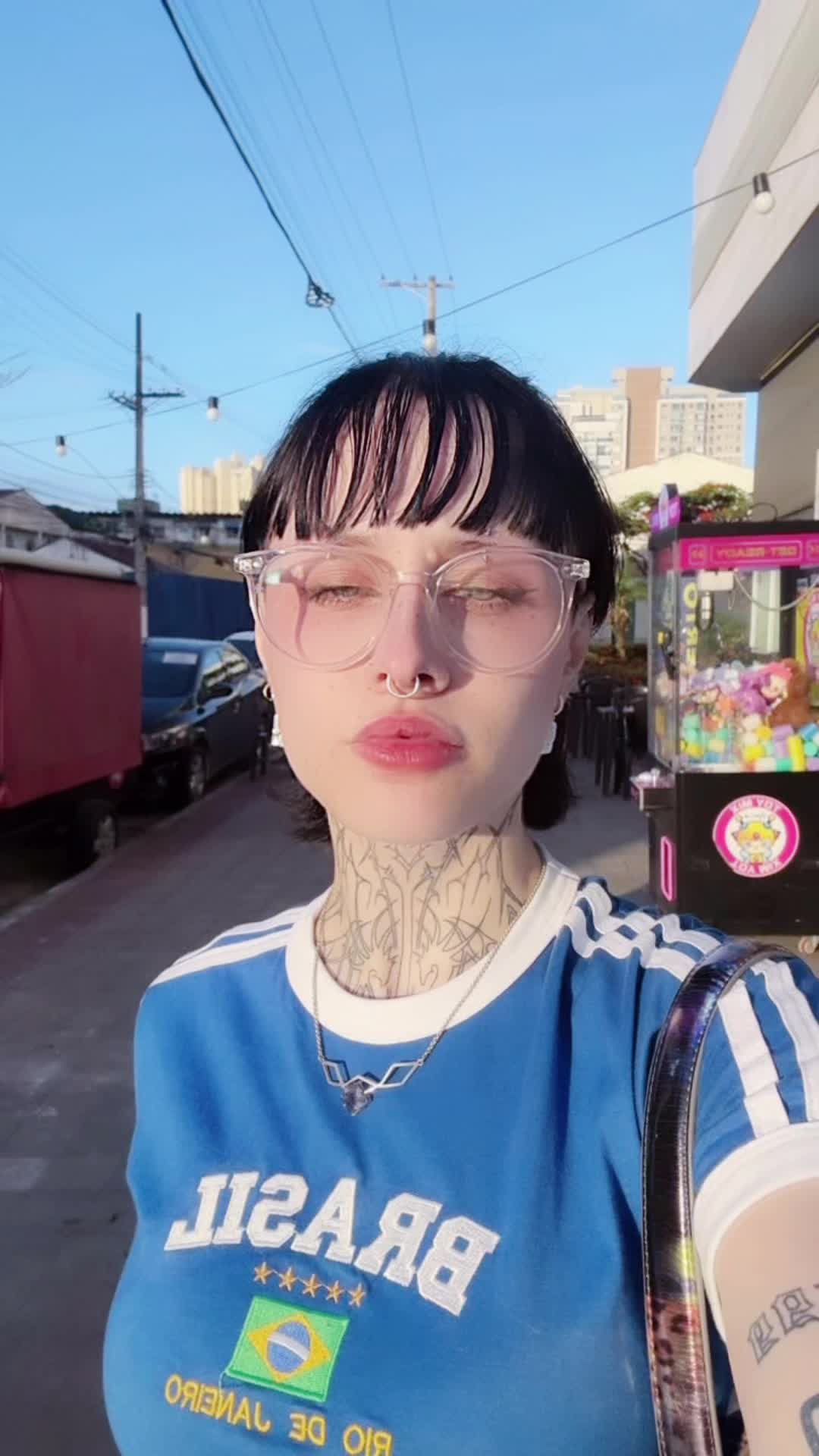 GazZ (@gaze0ff) - Urlebird