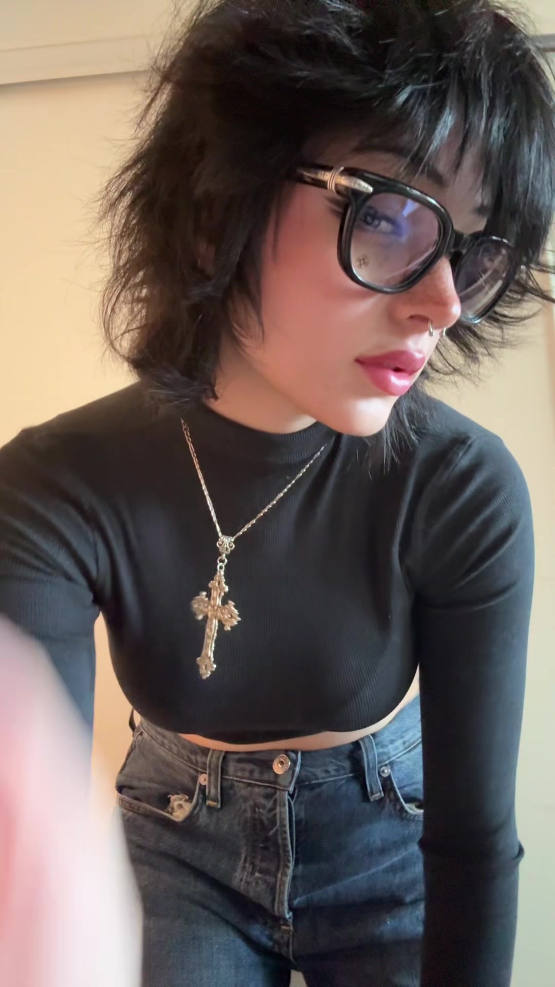 Jules (@julzzess) - Urlebird