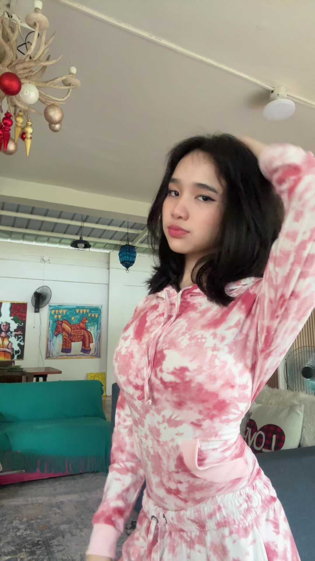 Ezka (@franxezka_ezka) - Urlebird