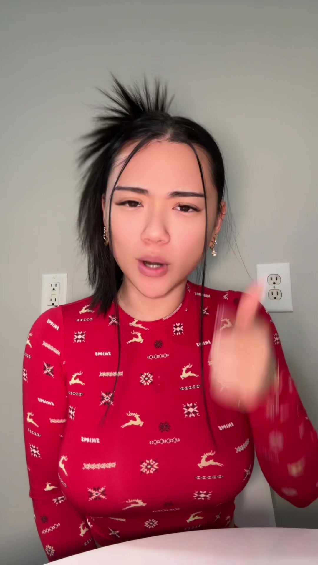 Joyy.mei (@joyy.mei) - Urlebird