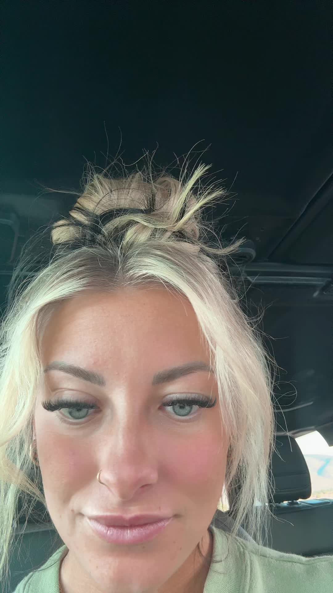 zonamaeee (@zonamaeee) - Urlebird