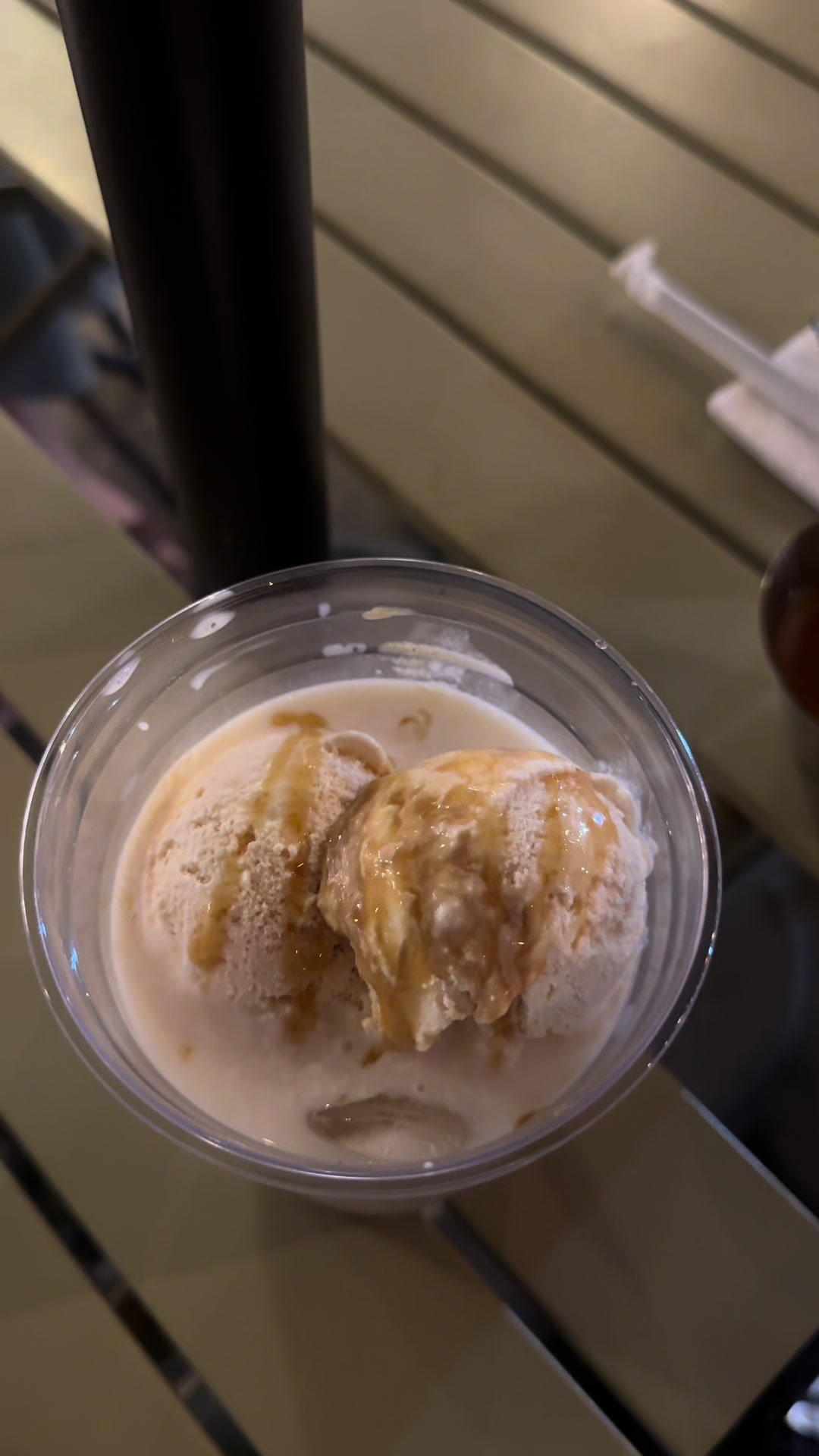 nicolelabarette (@nicole_labarette) - Urlebird